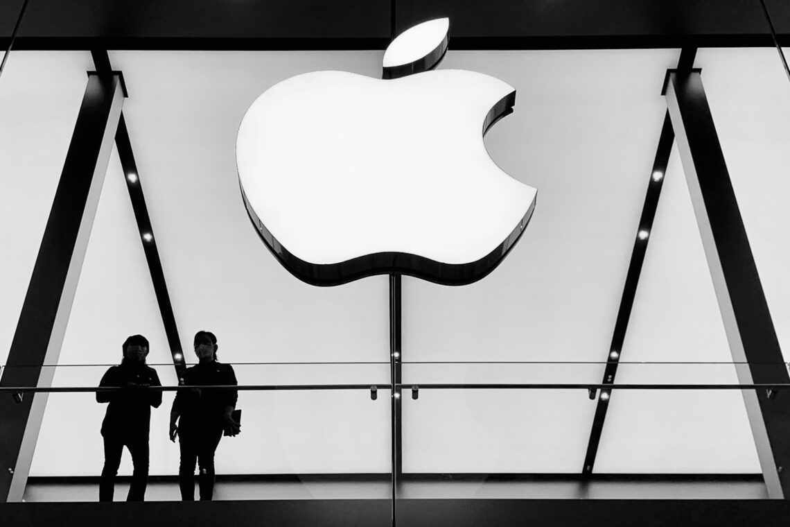 Apple Sets New Record: Acquires 32 AI Startups in 2023, the Highest ...