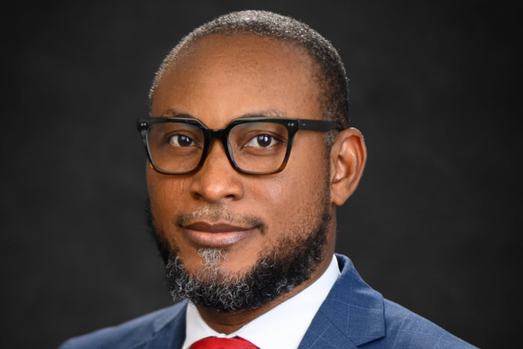 Top 10 Telecom CEOs to Watch in 2025